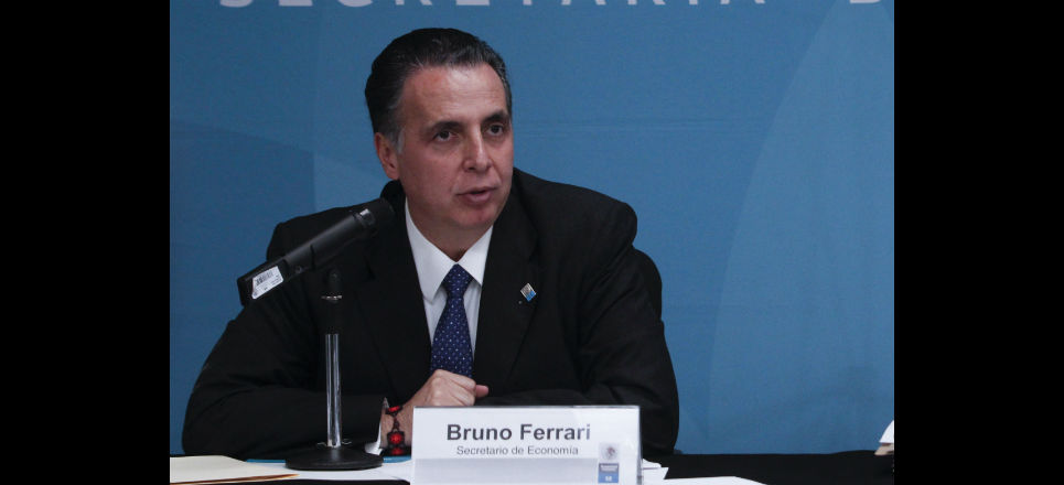 Hospitalizan por emergencia a Bruno Ferrari | Aristegui Noticias