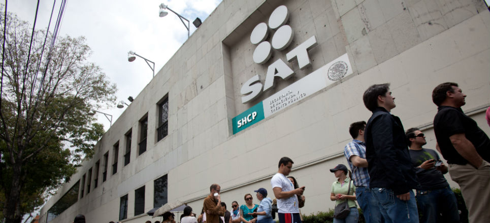 SAT agiliza trámites en aduanas | Aristegui Noticias