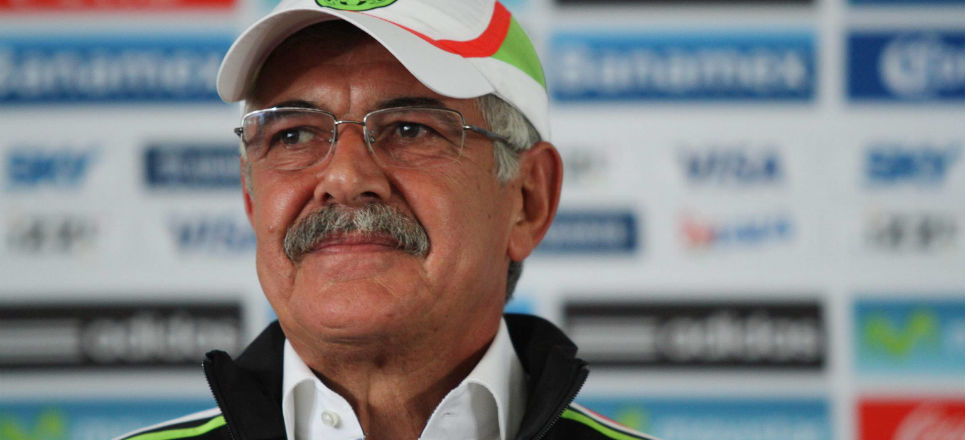 'El Tuca' aclara que no es el "salvador" del Tricolor y reafirma ...