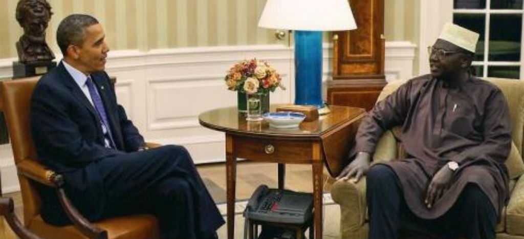 Hermano de Obama anuncia su respaldo a Donald Trump | Aristegui Noticias