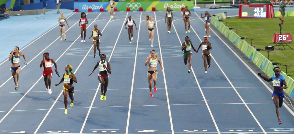 Logra EU el bicampeonato olímpico en el relevo 4x100 metros femenil ...