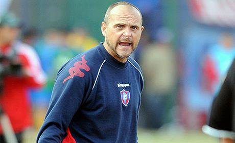 Javier Luis Torrente, nuevo domador argentino del León | Aristegui Noticias