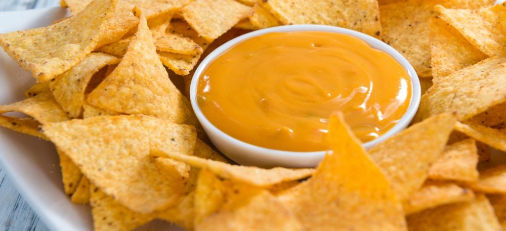 Bacteria en queso para nachos mata a hombre en California | Aristegui ...