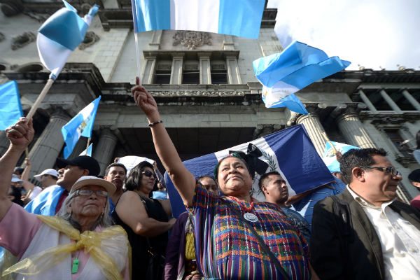 Esto debes saber de la crisis que atraviesa ahora Guatemala | Aristegui ...