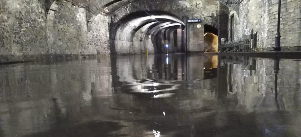 Así se desbordó presa La Olla, en capital de Guanajuato; afectaciones en el Centro Histórico ...