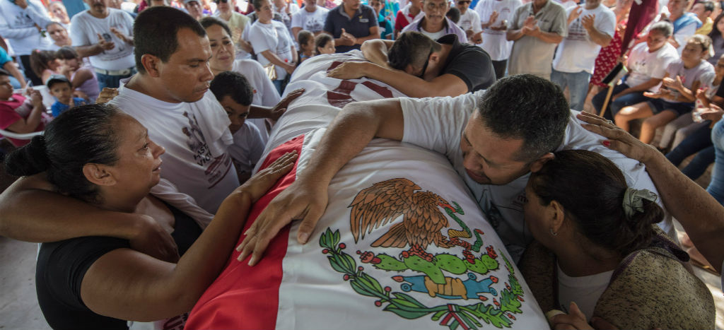 Crece incontenible la muerte violenta en México (Video) | Aristegui ...
