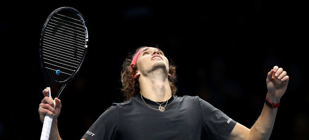 Alexander Zverev se corona en las Finales ATP (Video) | Aristegui Noticias