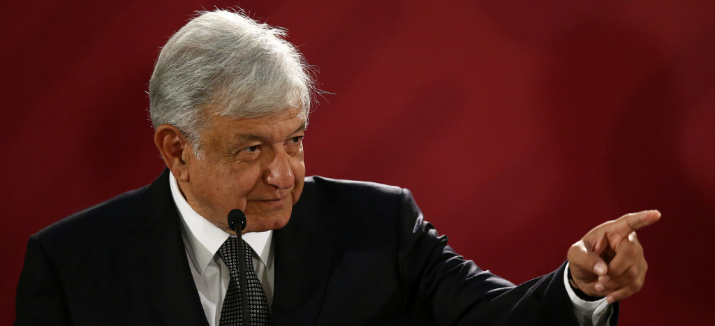 "Empezamos bien el gobierno. Tengo las riendas del poder en las manos ...