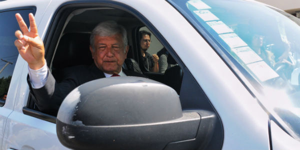 Presidencia debe informar sobre vehículos que utiliza AMLO para ...