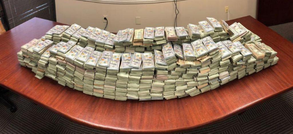 Encuentran en EU 3 millones de dólares en barriles con carne destinada ...