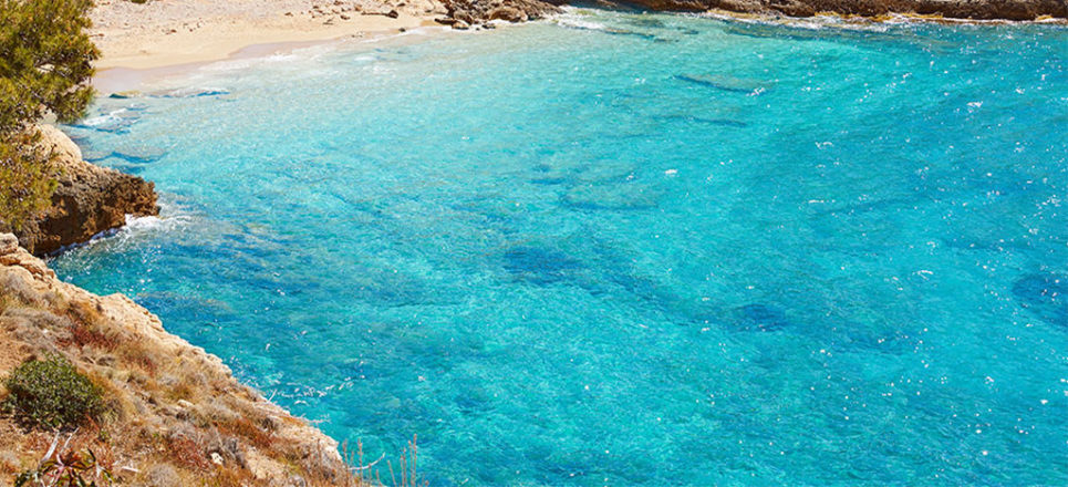 El color del agua, en #Niñonautas con Kirén Miret | Video | Aristegui ...