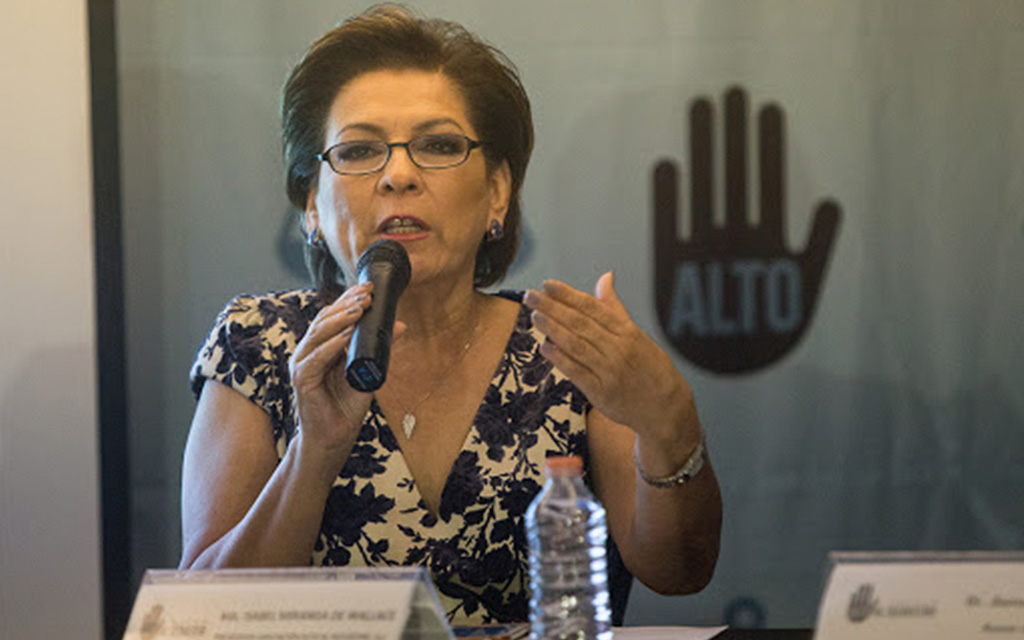 Calderón autorizó a Isabel Miranda a burlar la ley y las instituciones ...