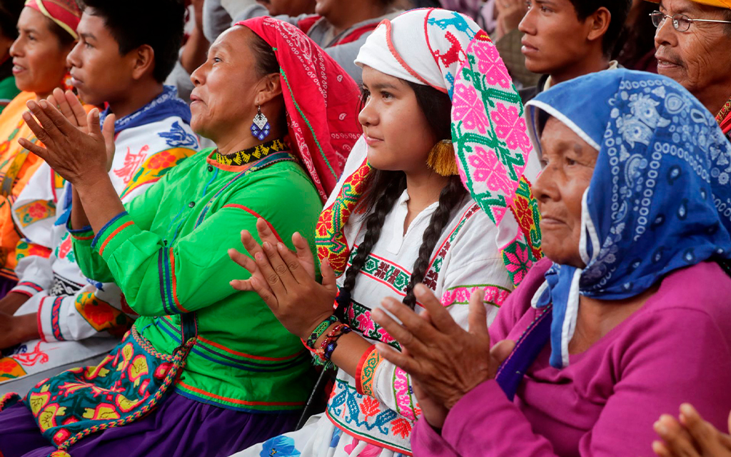 Consultas a pueblos indígenas sirven para legitimar proyectos que les ...