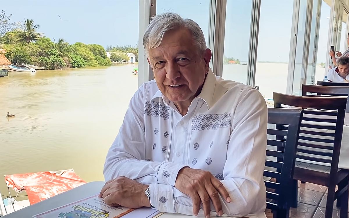 Supervisa AMLO obras carreteras en Veracruz; 'Vengo a enderezar ... Supervisa AMLO obras carreteras en Veracruz; 'Vengo a enderezar ...