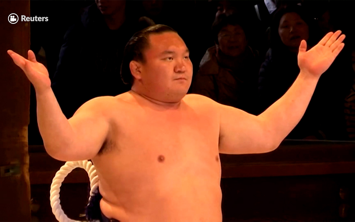 Anuncia su retiro el mejor luchador de sumo de todos los tiempos ...
