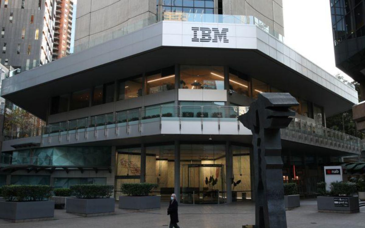 IBM despedirá a casi cuatro mil personas | Aristegui Noticias