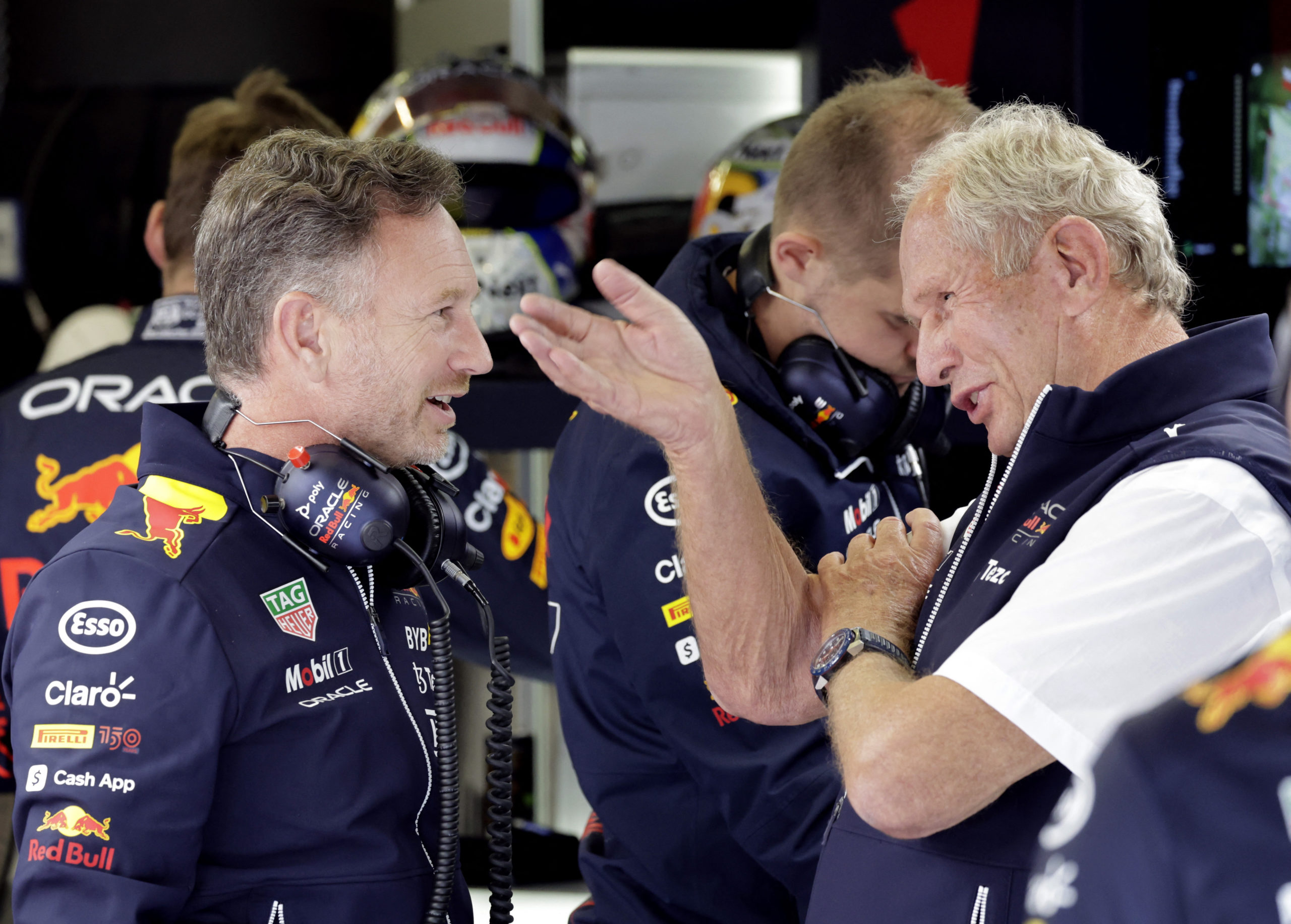 F1: Checo Pérez afirma que Helmut Marko le "pidió perdón por sus comentarios" | Aristegui Noticias