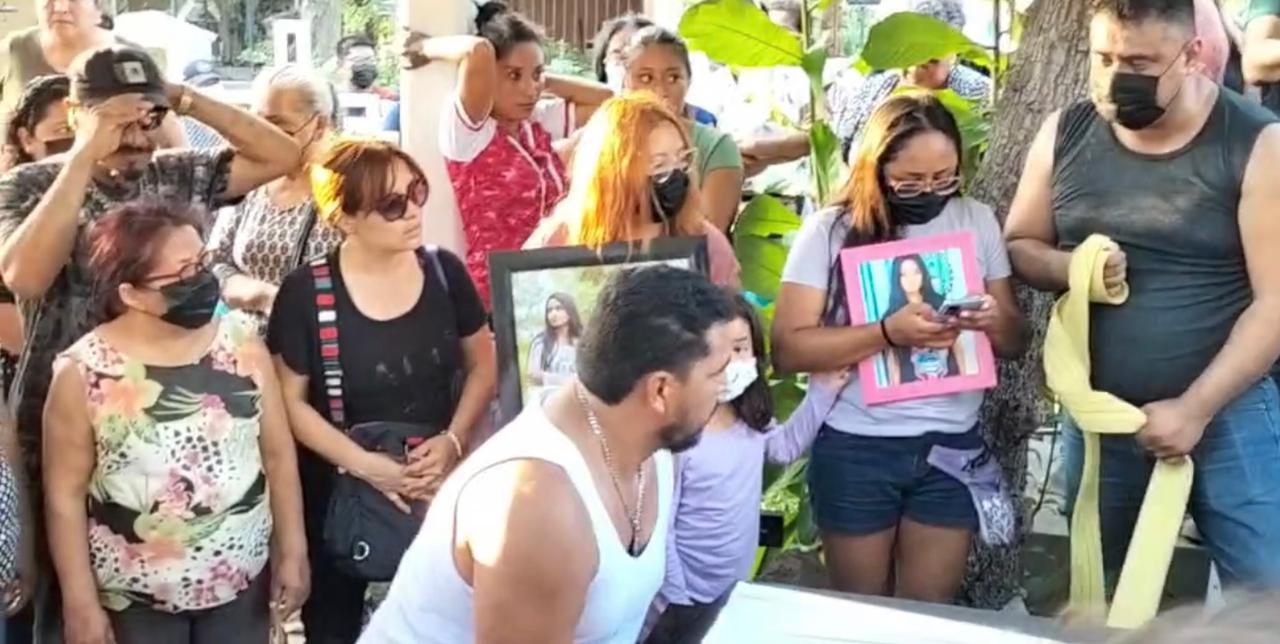 Sepultan a Abigail Hay Urrutia en Salina Cruz, Oaxaca | Aristegui Noticias