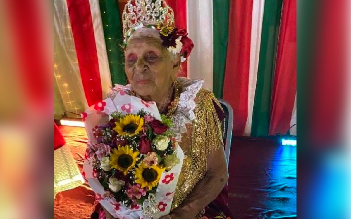 Abuelita de 104 años es coronada 'Señora Independencia 2022' en Oaxaca ...