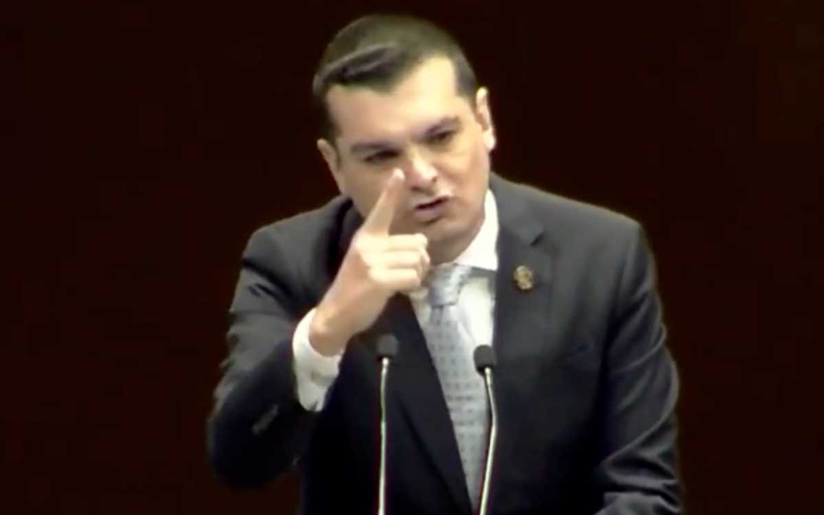 Están llenos de funcionarios de gobiernos que dicen repudiar: Triana ...