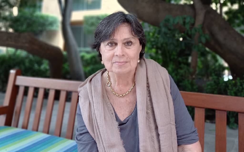 “La migración siempre ha sido fundacional”: Laura Restrepo |Video ...