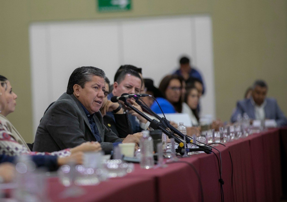 No se firmó nada con EU, aclara el gobernador de Zacatecas, David ...