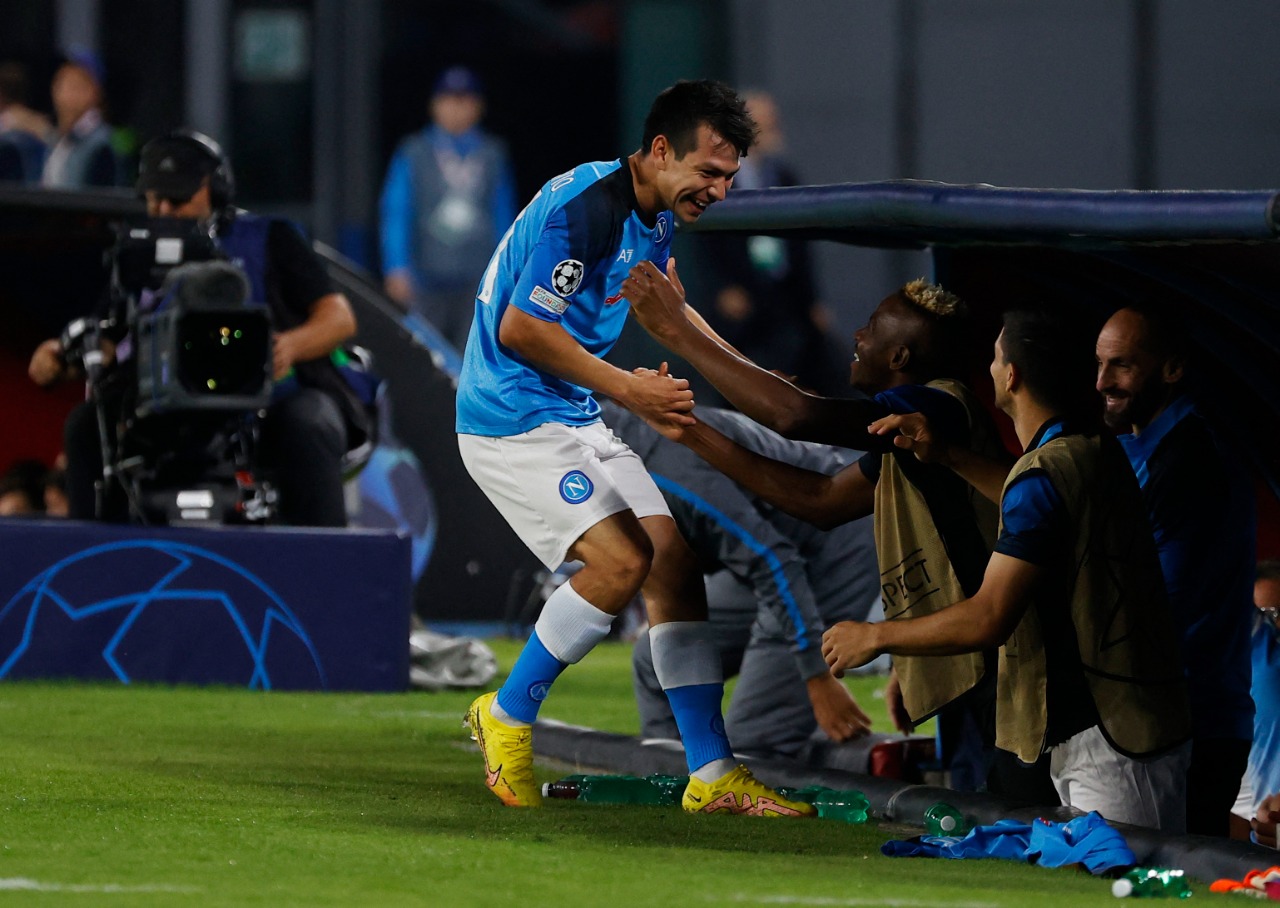 Así Fue El Gol De Chucky Lozano Ante El Ajax Video Aristegui Noticias
