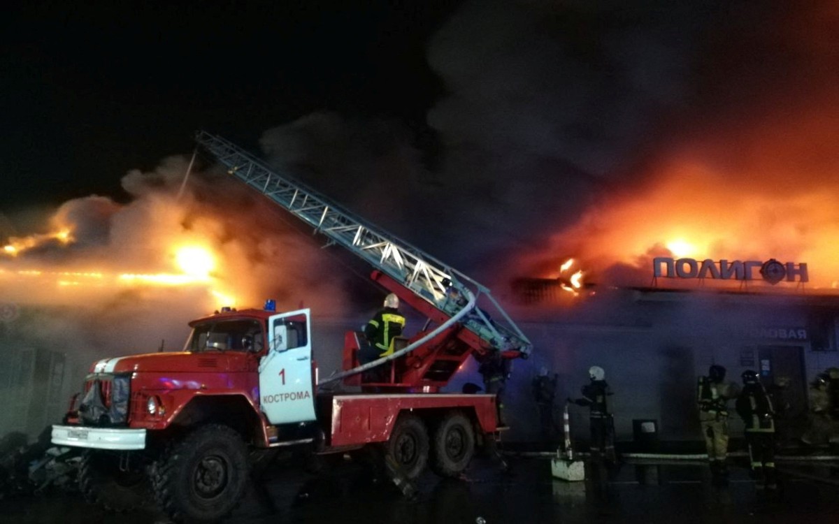 13 muertos en bar ruso; cliente alcoholizado disparó pistola de ...