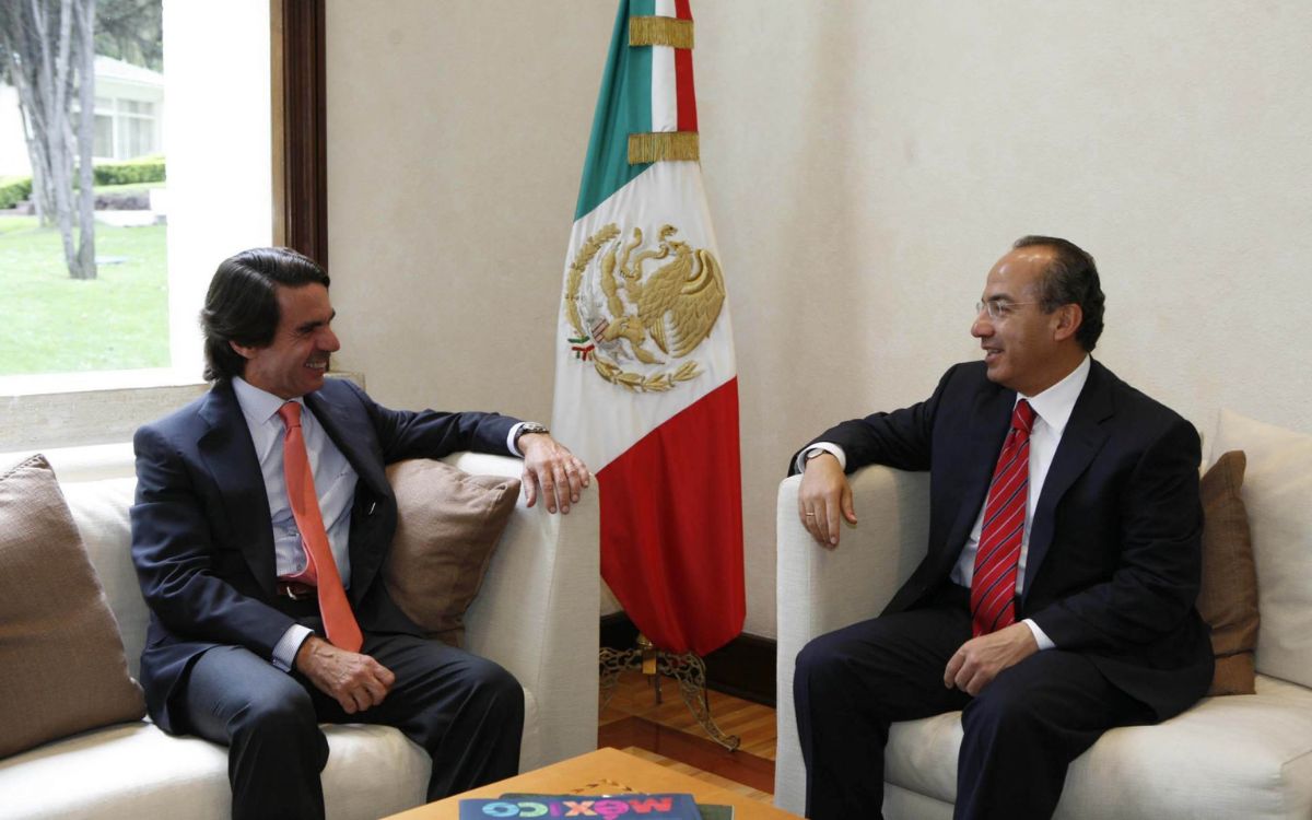 Reaparece Felipe Calderón en fiesta de expresidente español | Aristegui ...