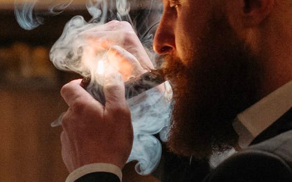 El tabaco calentado aumenta contagio de Covid-19: Estudio | Aristegui ...