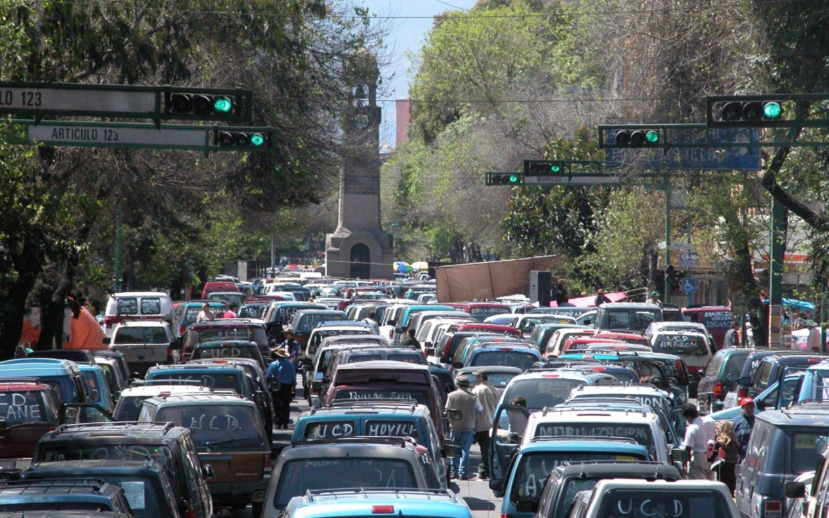 Van 1 millón 389 mil autos chocolate regularizados: SSPC | Aristegui Noticias
