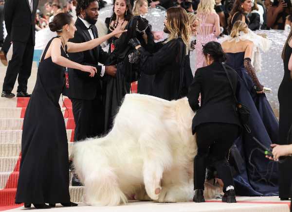 Jared Leto se viste de la gata Choupette y triunfa en la Met Gala ...