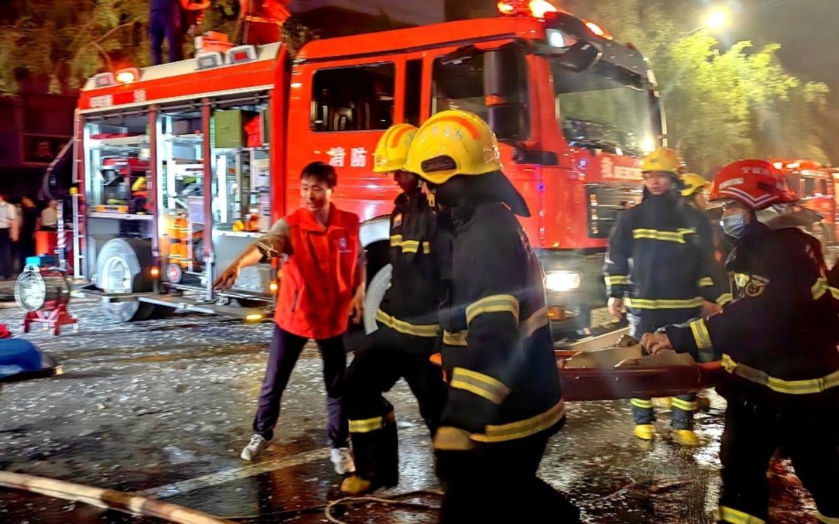 Videos Al Menos 31 Muertos Por Explosión En Un Restaurante De