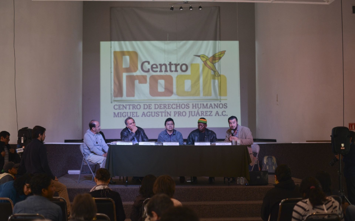 Desde hace 35 años defendemos DH, responde Centro Prodh a AMLO ...