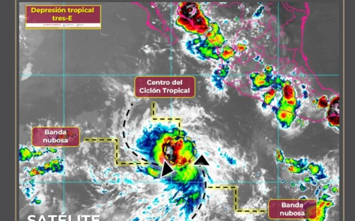 Ciclón 'Calvin' evolucionaría a tormenta tropical en el océano Pacífico | Aristegui Noticias