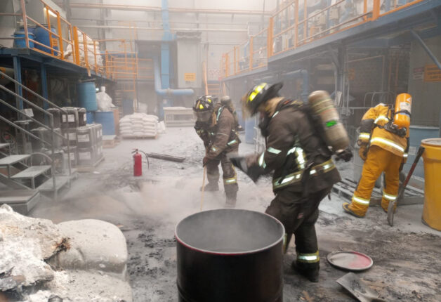 Explosión en fábrica de químicos provoca nube tóxica en Azcapotzalco ...