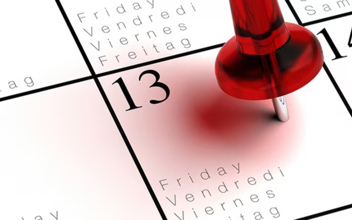 Viernes 13: ¿Por qué es considerado un día de mala suerte? | Aristegui Noticias
