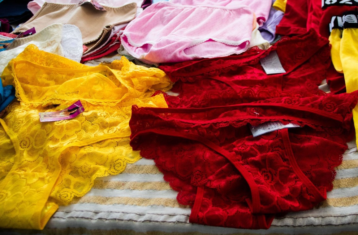 ¿Qué significan los colores en los calzones para Año Nuevo? | Aristegui ...