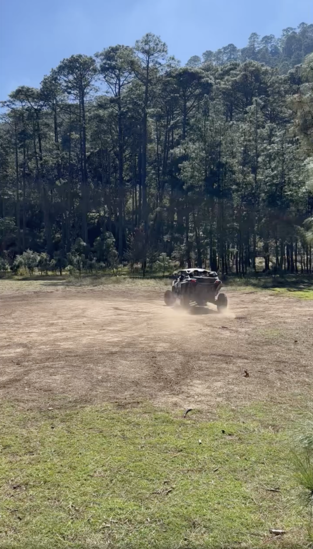 Video | Salgado Macedonio se vuelca al manejar un 'razer'; esto es lo ...