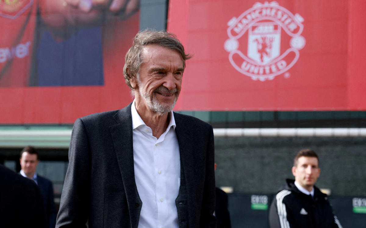 Manchester United vende 25% de sus acciones a Jim Ratcliffe | Aristegui Noticias
