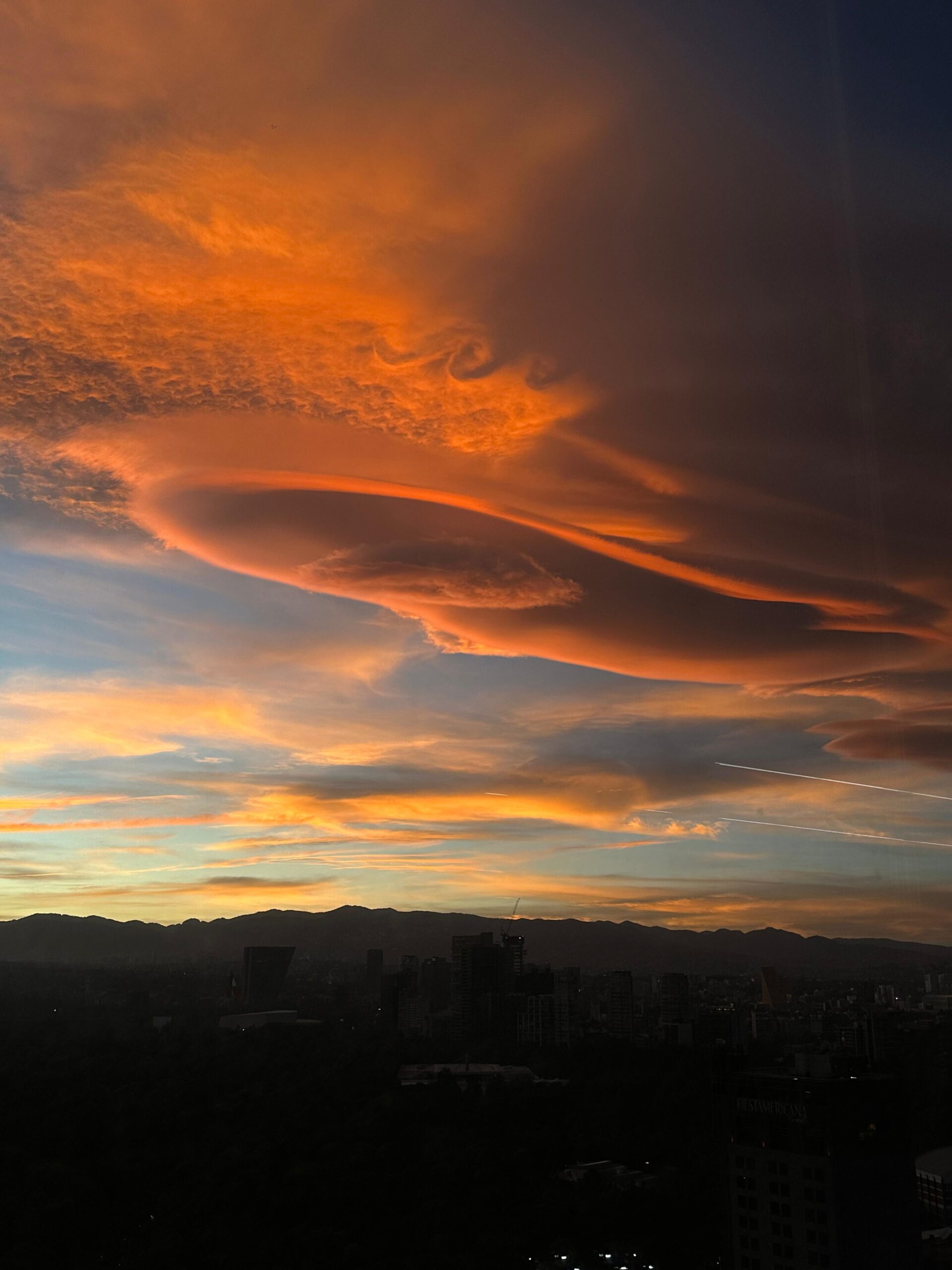 Así se vio el sorprendente atardecer en la CDMX | Galería | Aristegui Noticias