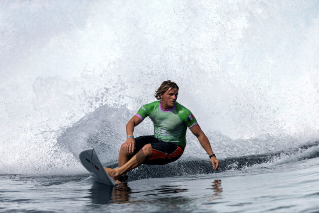 Diez fotos espectaculares del debut del mexicano Alan Cleland en París ...