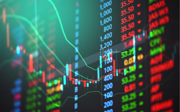 The peso is starting the Christmas week off on the right foot; breaks ...