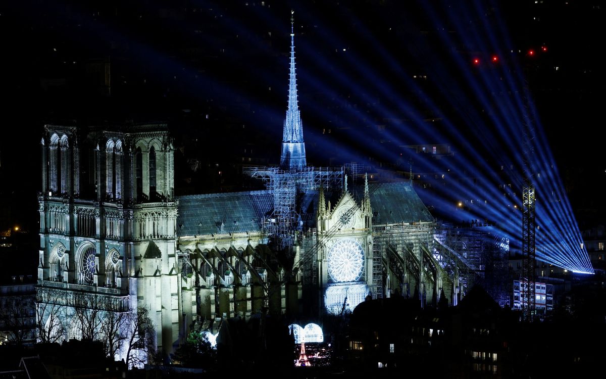'Reapertura de Notre Dame sigue maravillando al mundo' : Florencia ... 'Reapertura de Notre Dame sigue maravillando al mundo' : Florencia ...