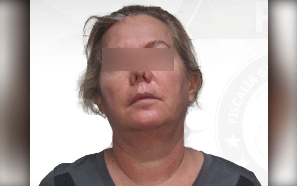 Vinculan a mujer por homicidio tras hallar cuerpo de su esposo en una cajuela en Cuernavaca ...