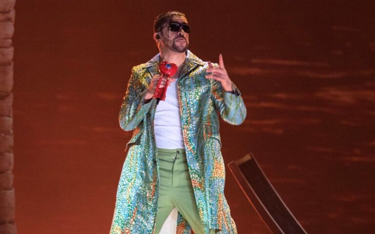 Peso Pluma tiene la mejor canción mexicana del sigo XXI, para Rolling ...